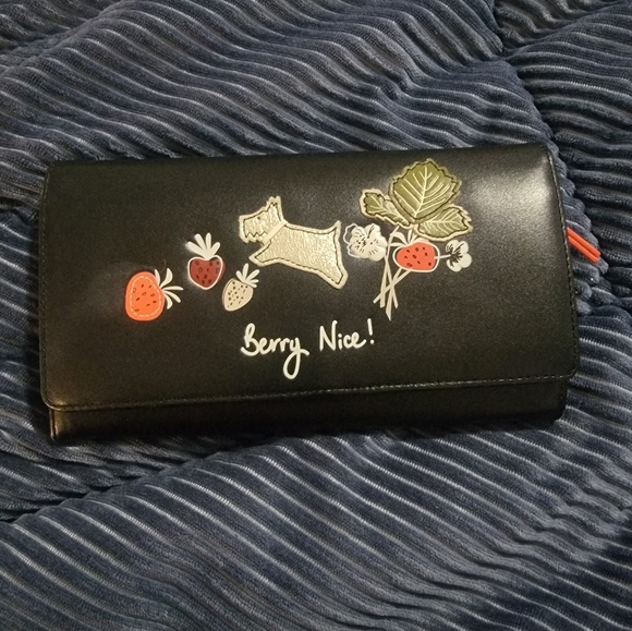 RADLEY LONDON | Bags | Radley London Berry Nice Leather Wallet Euc ...